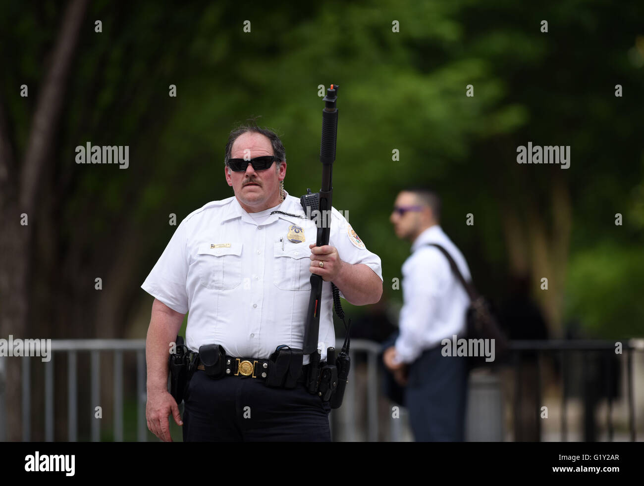 United states secret service weapon hi-res stock photography and images ...