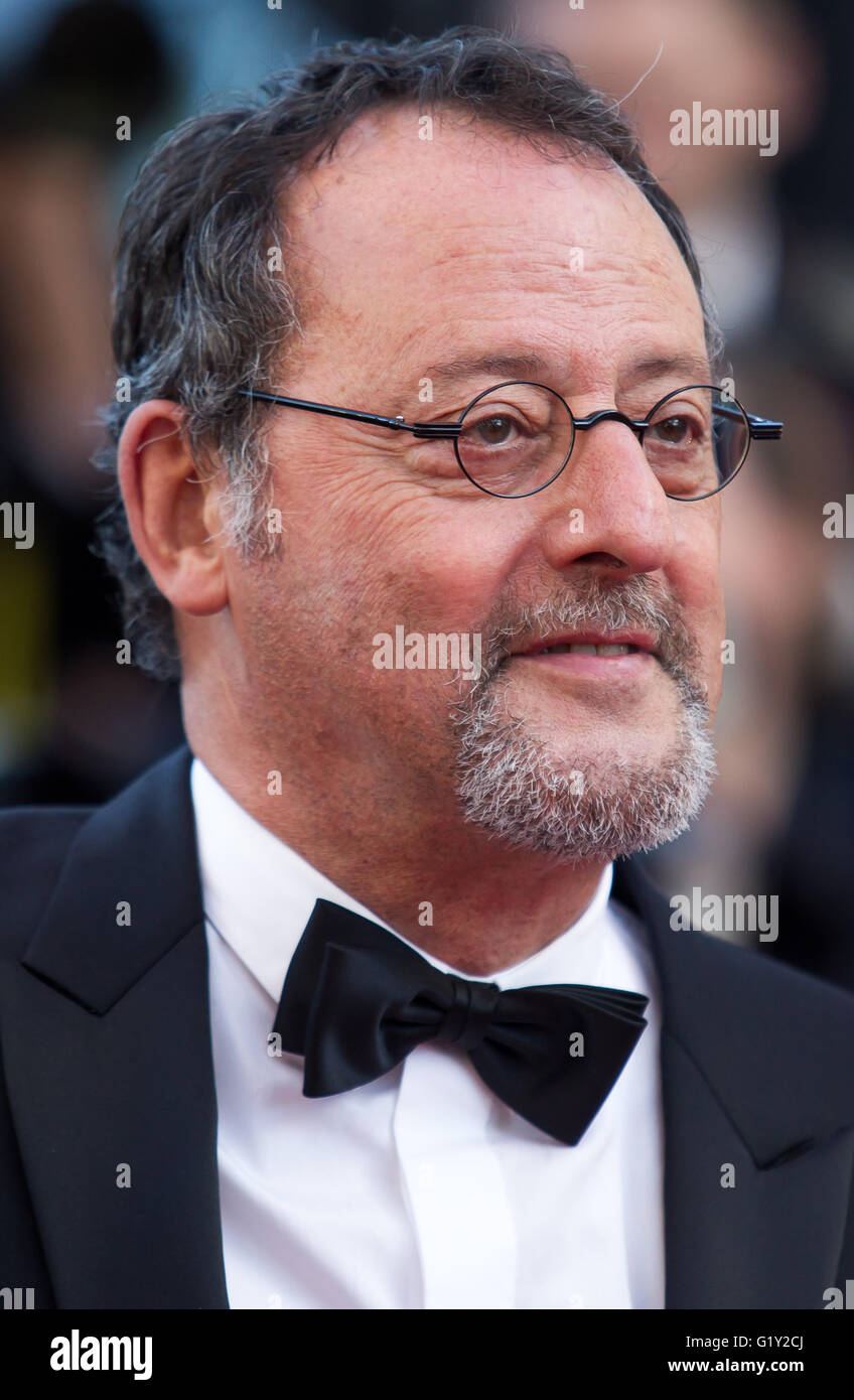 Cannes, France. 21st May, 2016. Jean Reno Actor The Last Face, Premiere ...