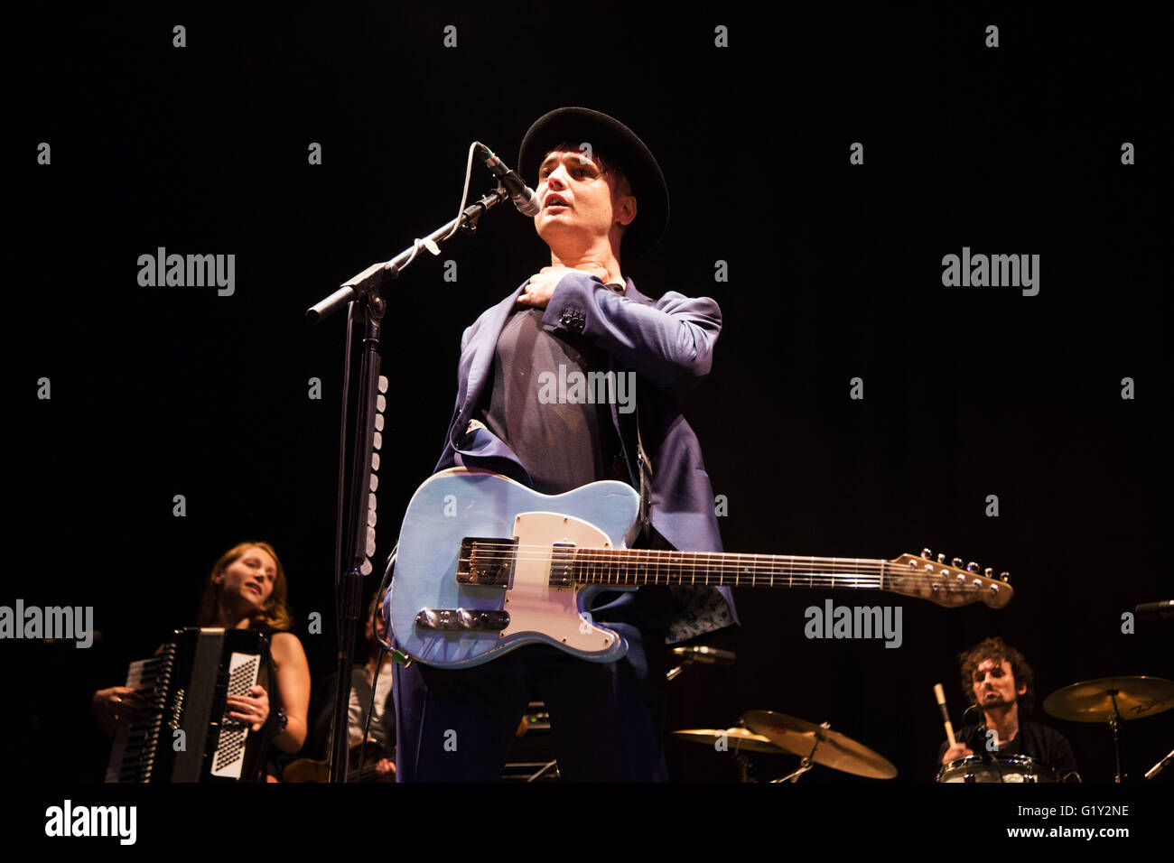 London, UK. 20th May, 2016. Peter Doherty plays live at the Hackney ...