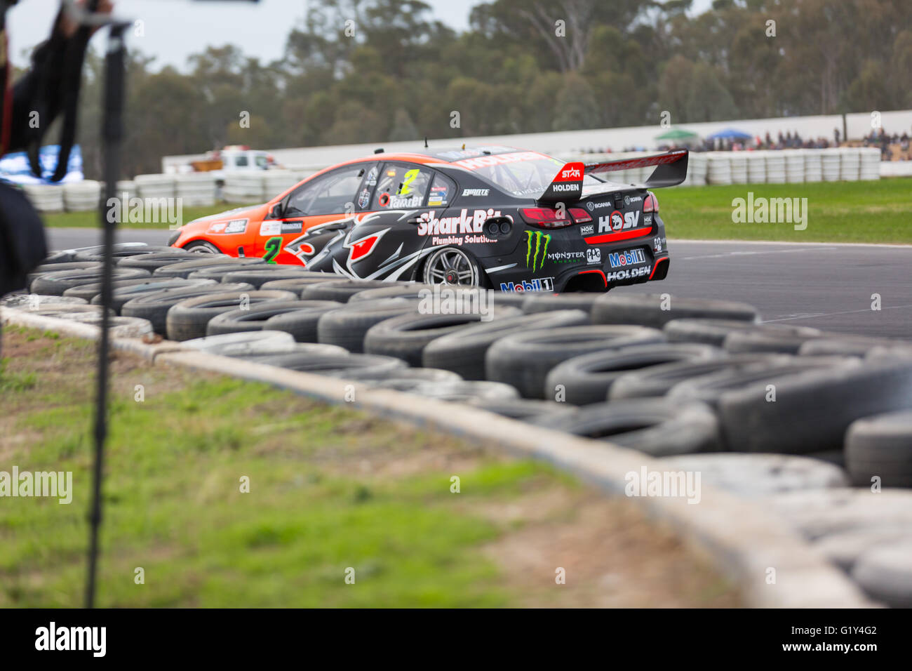 MELBOURNE, WINTON/AUSTRALIA, 20 MAY, 2016: Aussie Race cars battle it ...