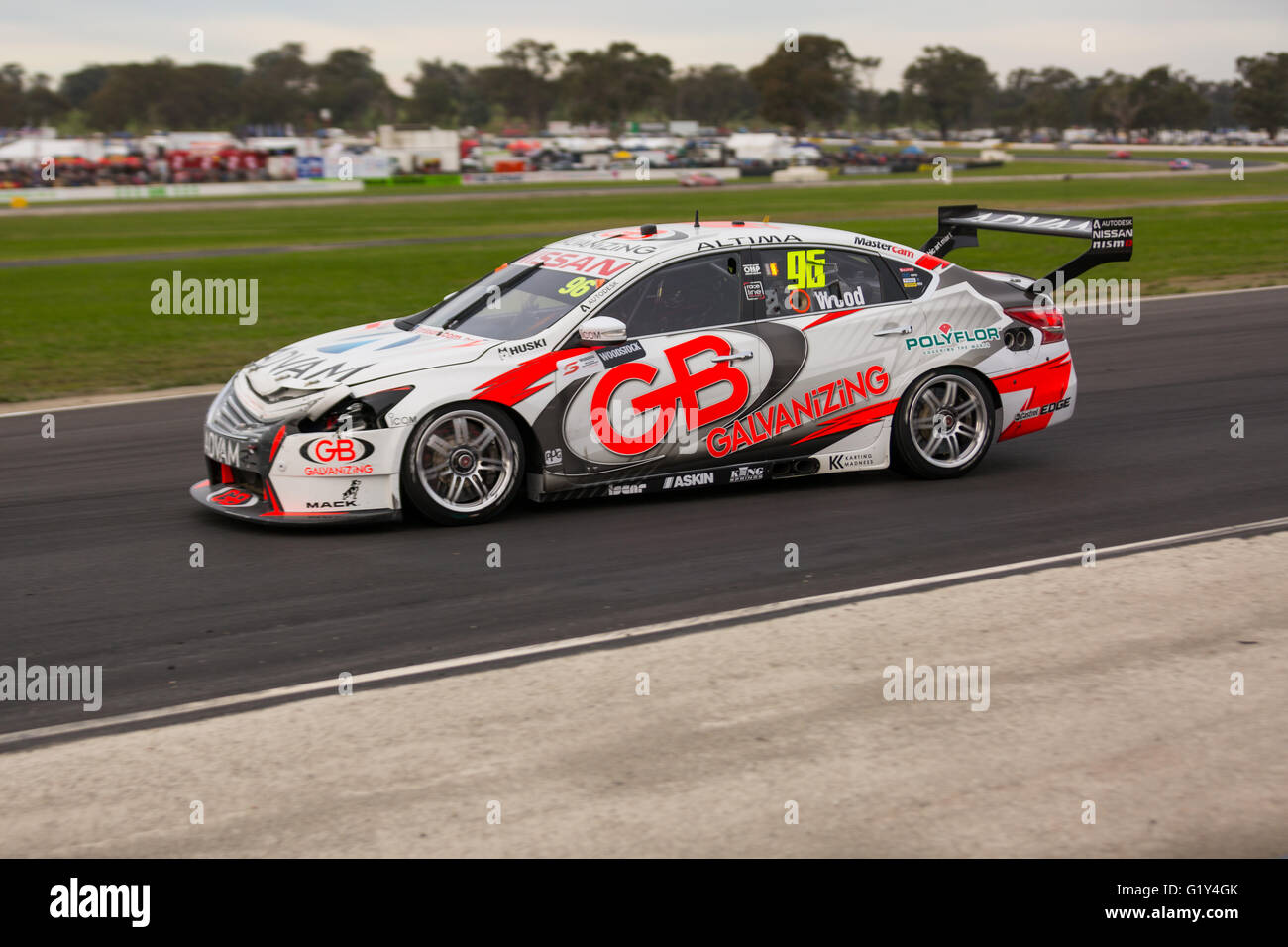 MELBOURNE, WINTON/AUSTRALIA, 20 MAY, 2016: Aussie Race cars battle it ...