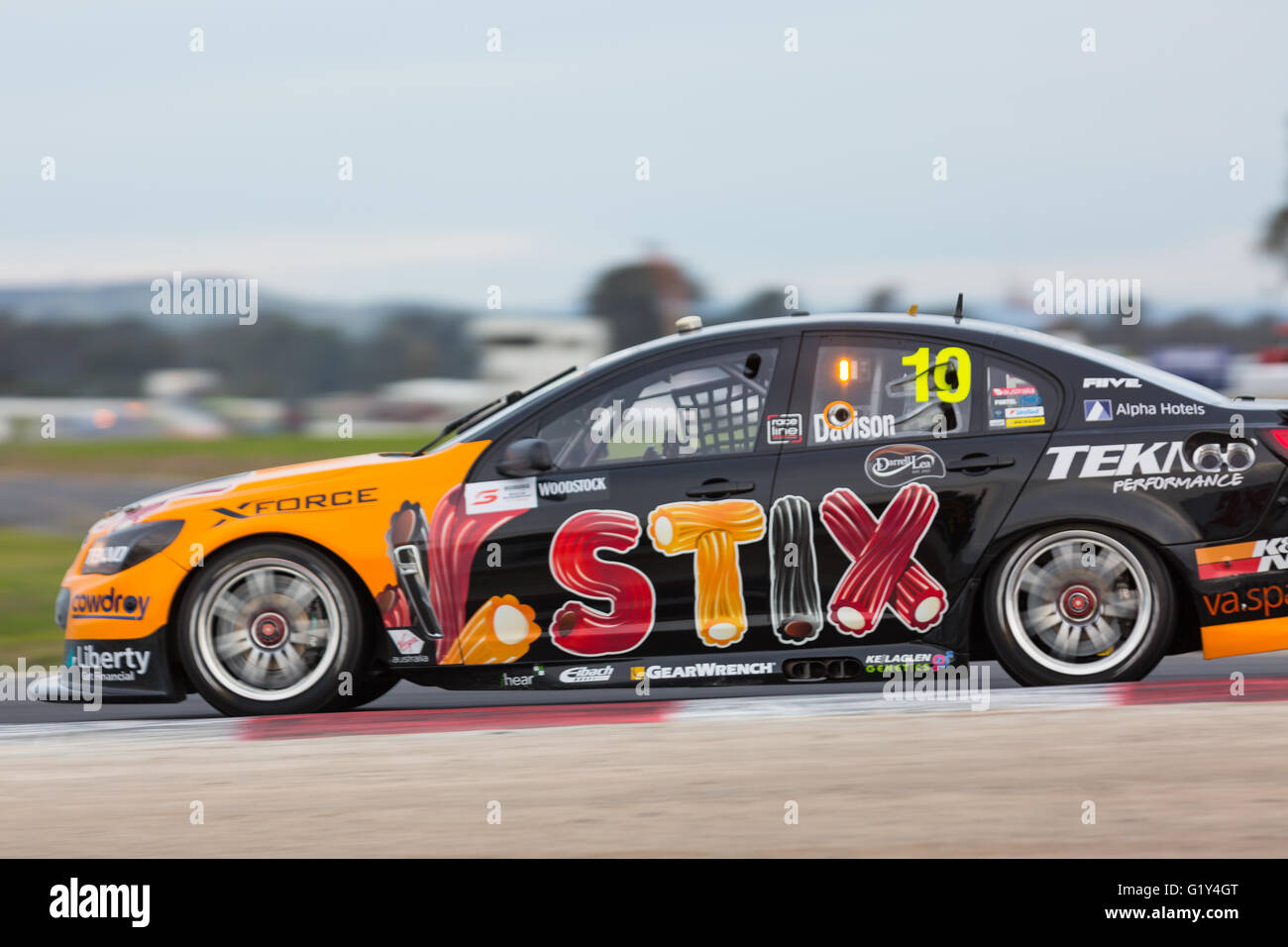 MELBOURNE, WINTON/AUSTRALIA, 20 MAY, 2016: Aussie Race cars battle it ...