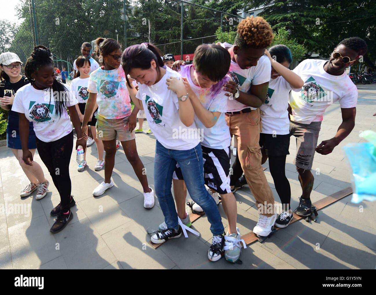 Foreign exchange students china hi-res stock photography and images - Alamy