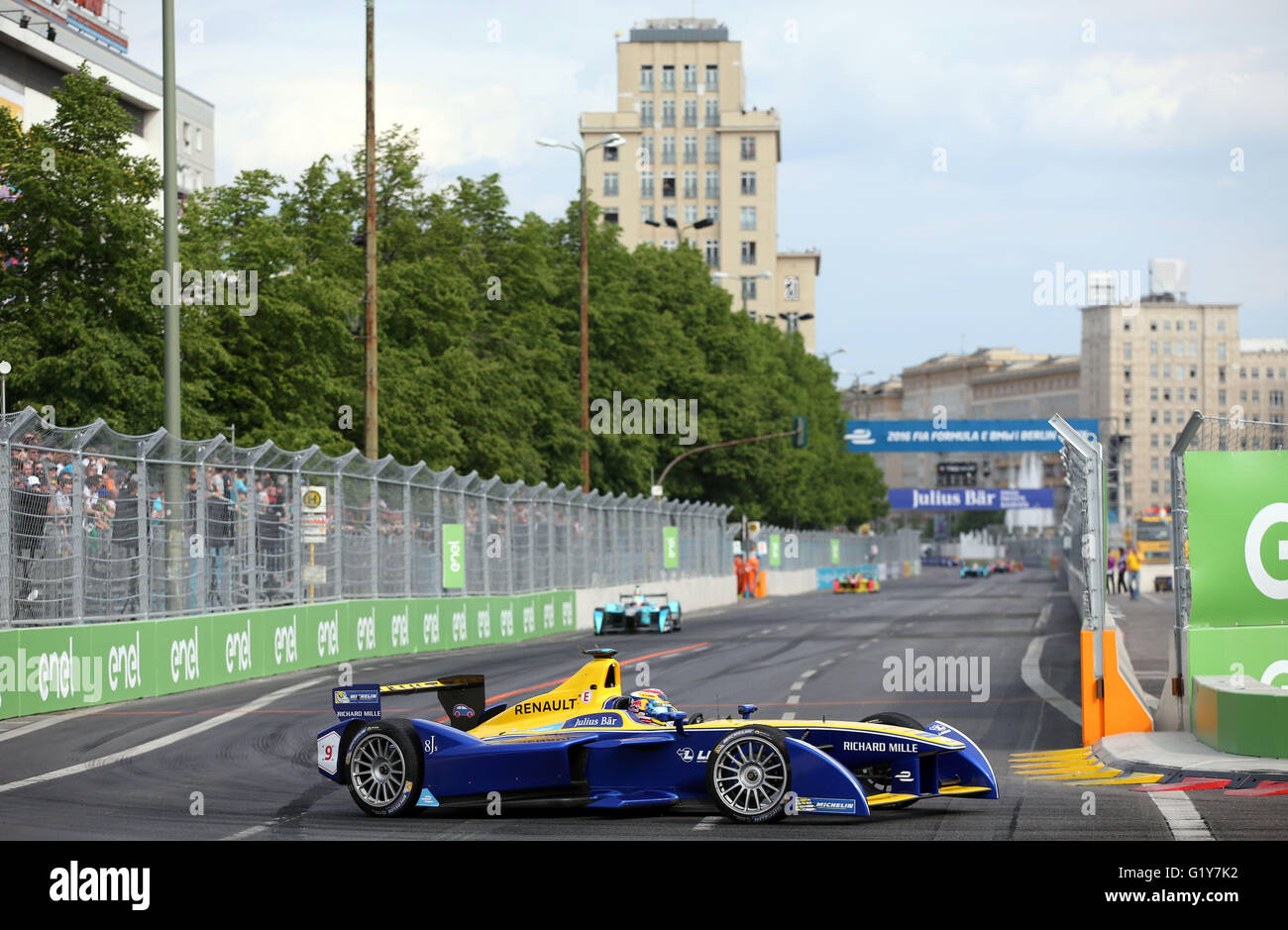 Dams racing team hi-res stock photography and images - Alamy