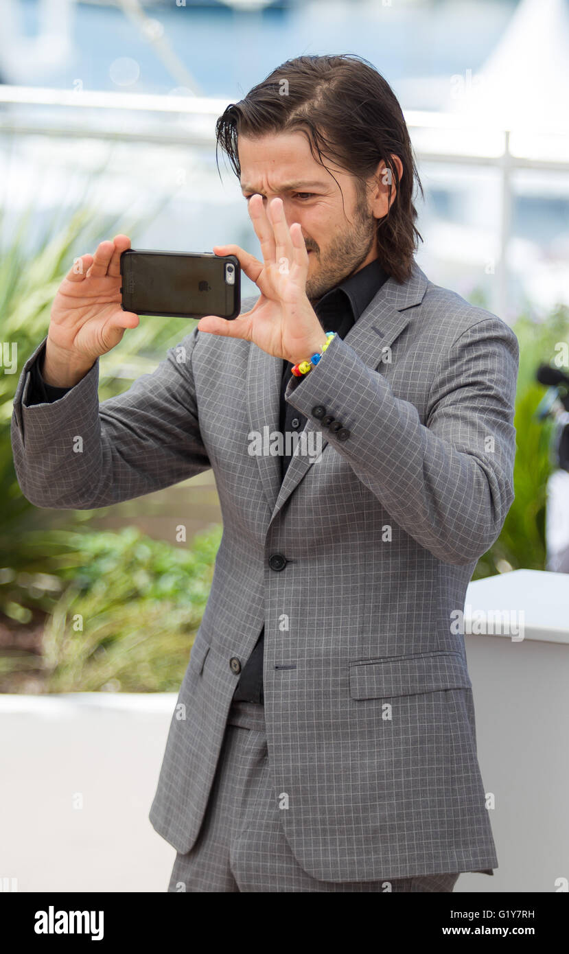 Cannes, France. 21th May, 2016. Go Luna Actor Blood Father, Photocall ...