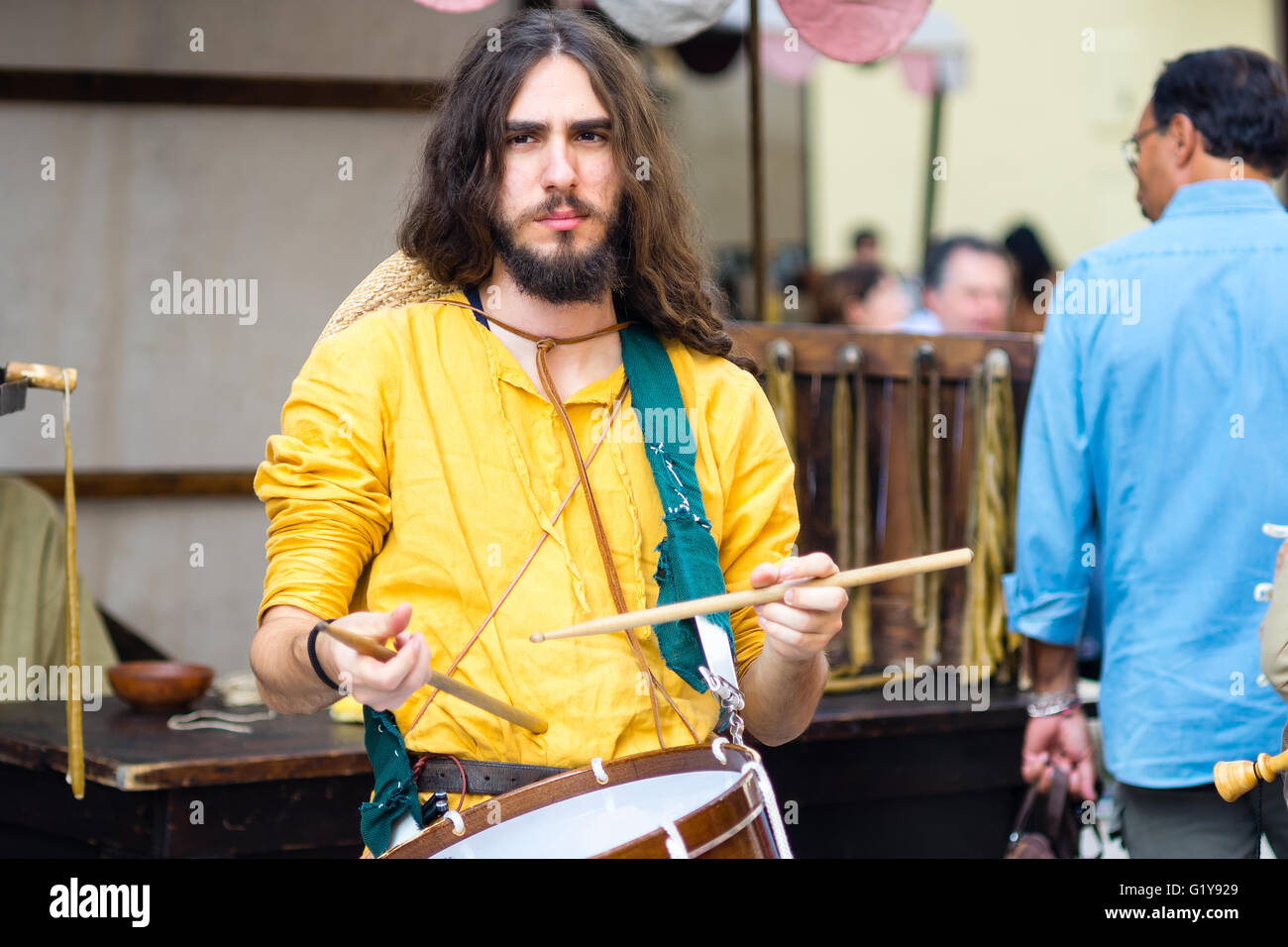 Medieval pipes instrument hi-res stock photography and images - Alamy