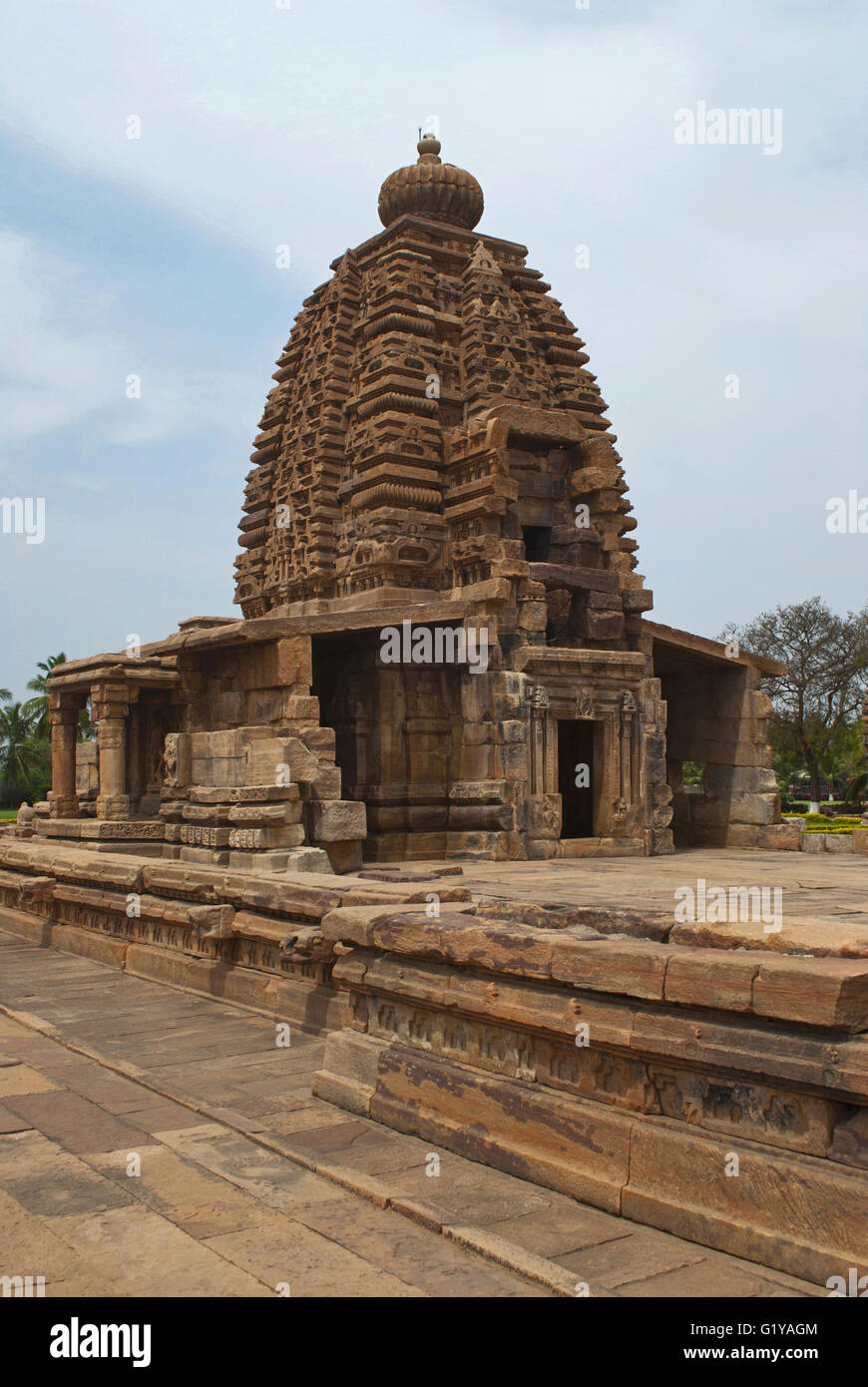 Dvara-bandh of the antarala, Galaganatha temple, Pattadakal temple ...