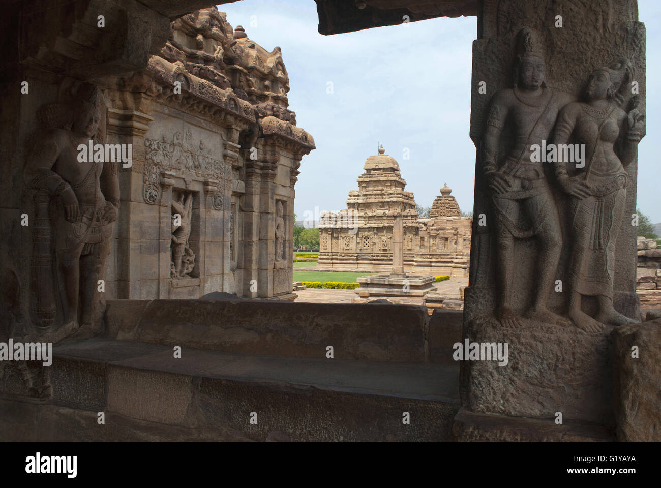 Sculpture of attractive human pair, right side pillar, Eastern entrance ...