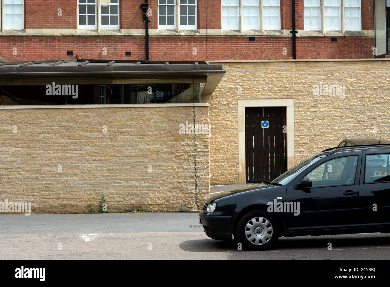 Richard iii leicester city car park hi-res stock photography and images ...