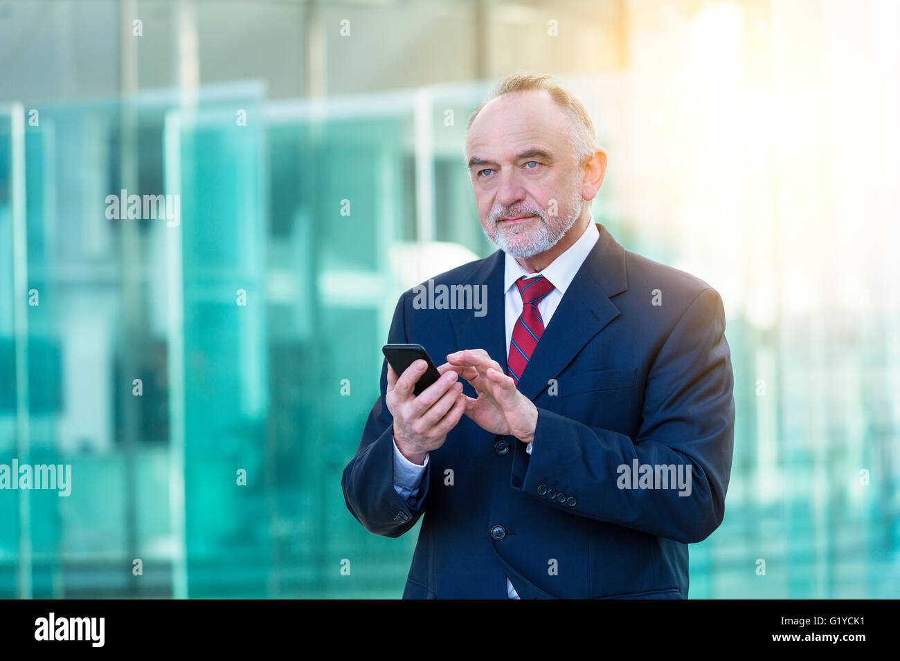 Cell typing hi-res stock photography and images - Alamy