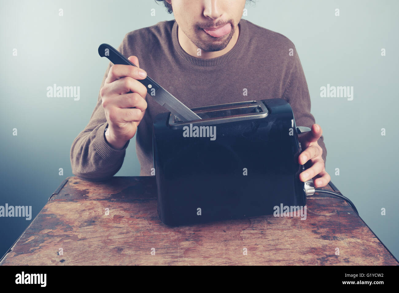 Electric shock man hi-res stock photography and images - Alamy
