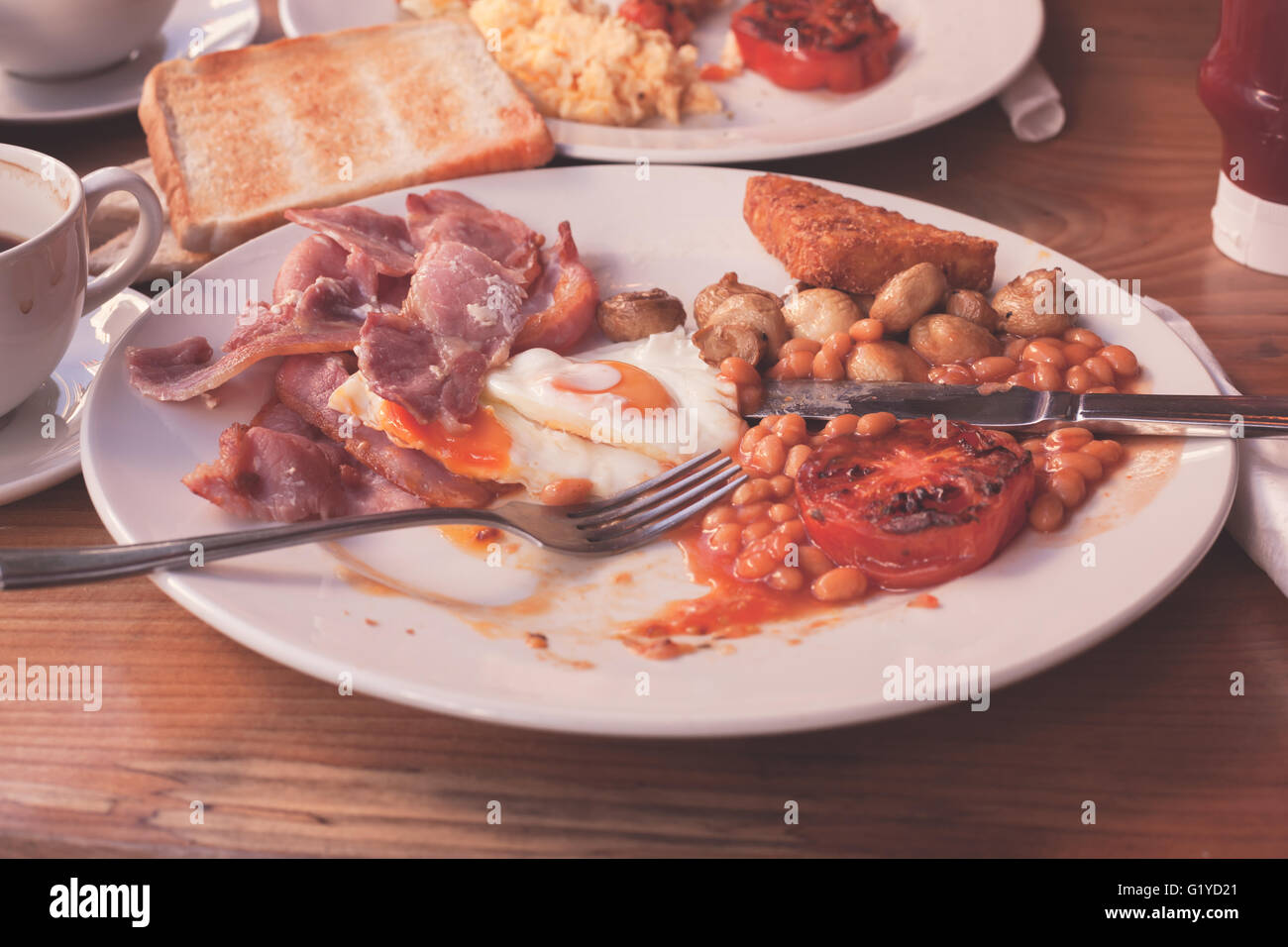 Full english breakfast cafe hi-res stock photography and images - Alamy