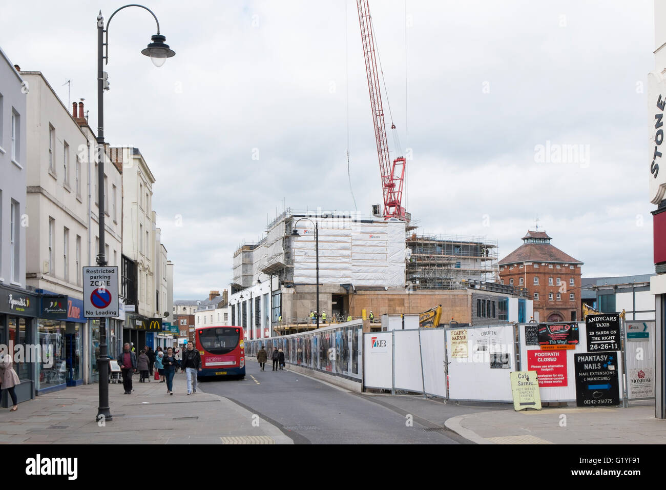 High street building work hi-res stock photography and images - Alamy