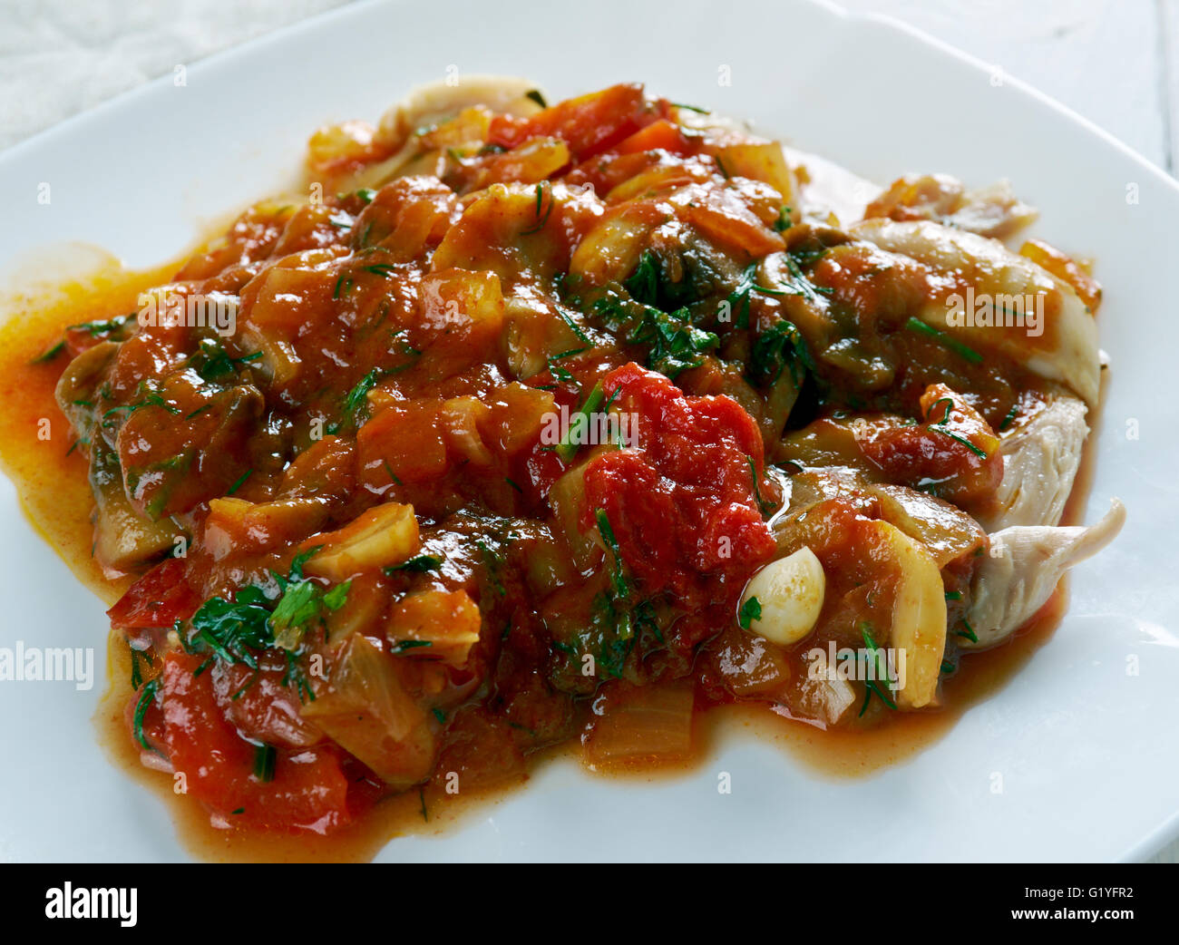 Mantarlı Tavuk Sote - Turkish stew with chicken and mushrooms Stock ...