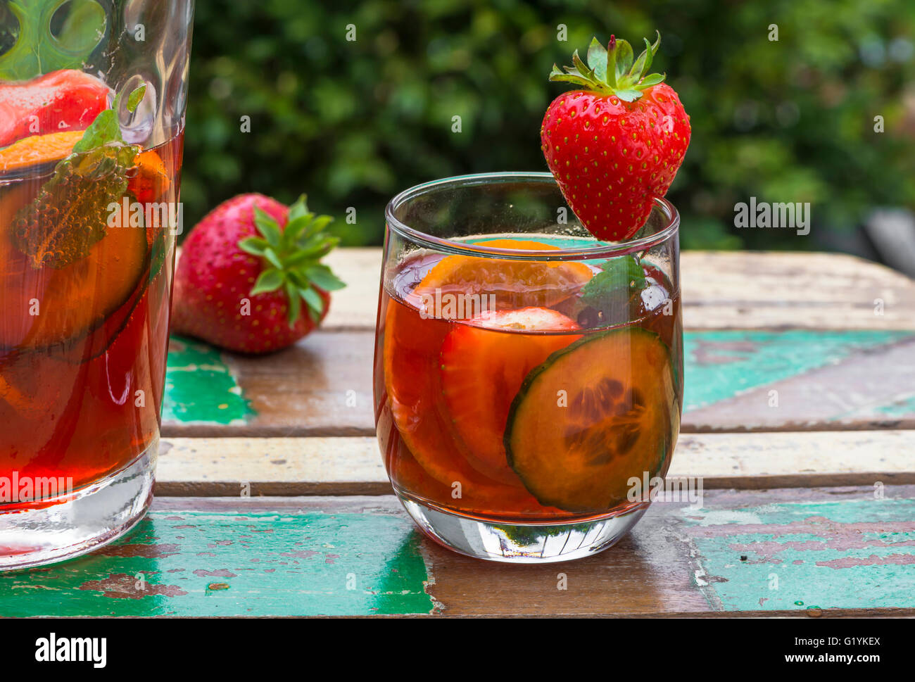 Traditional Pimms cocktail with lemonade Stock Photo - Alamy