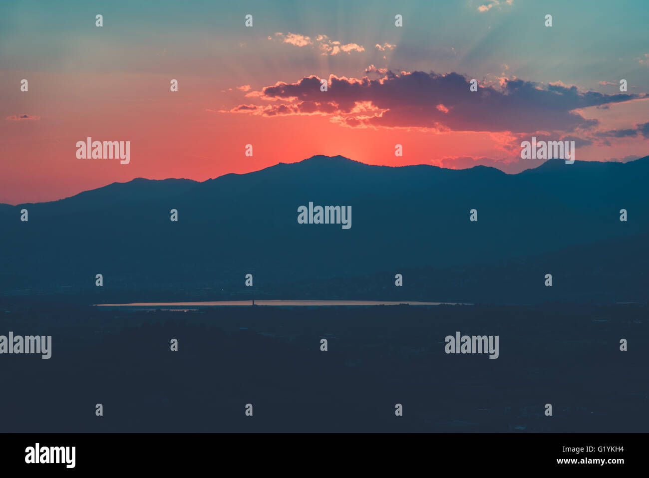 Beautiful time lapse sunset vibrant hi-res stock photography and images ...