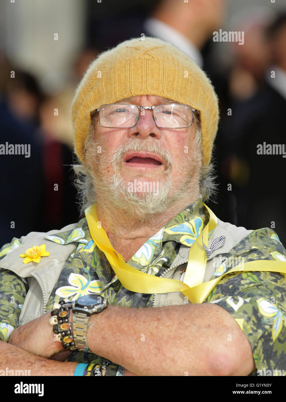 Bill oddie attends the hi-res stock photography and images - Alamy
