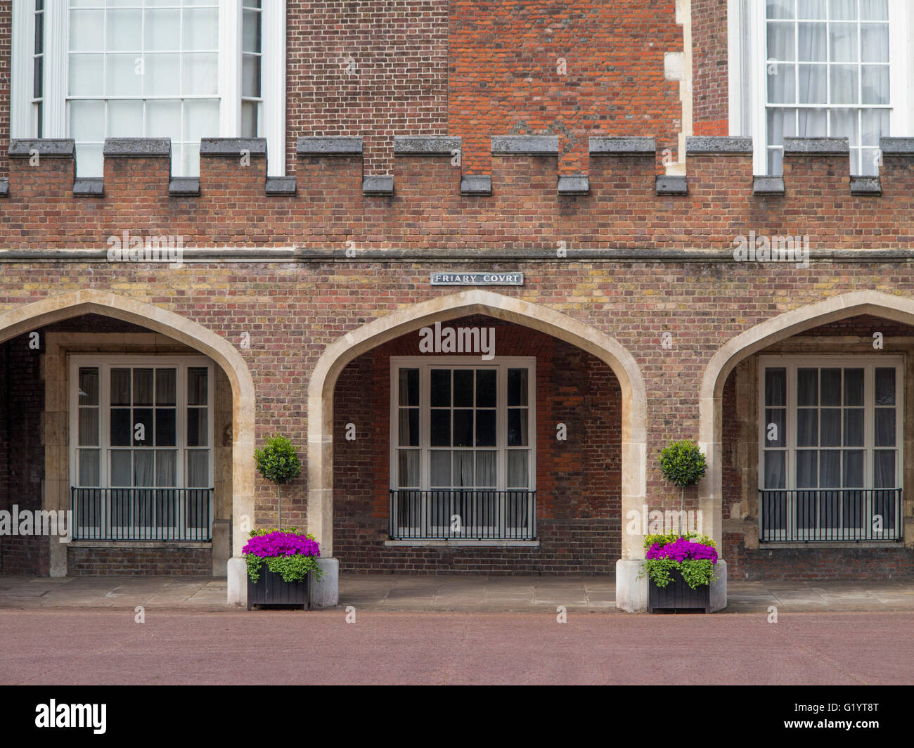 Friary Court in St James's Palace in London Stock Photo - Alamy