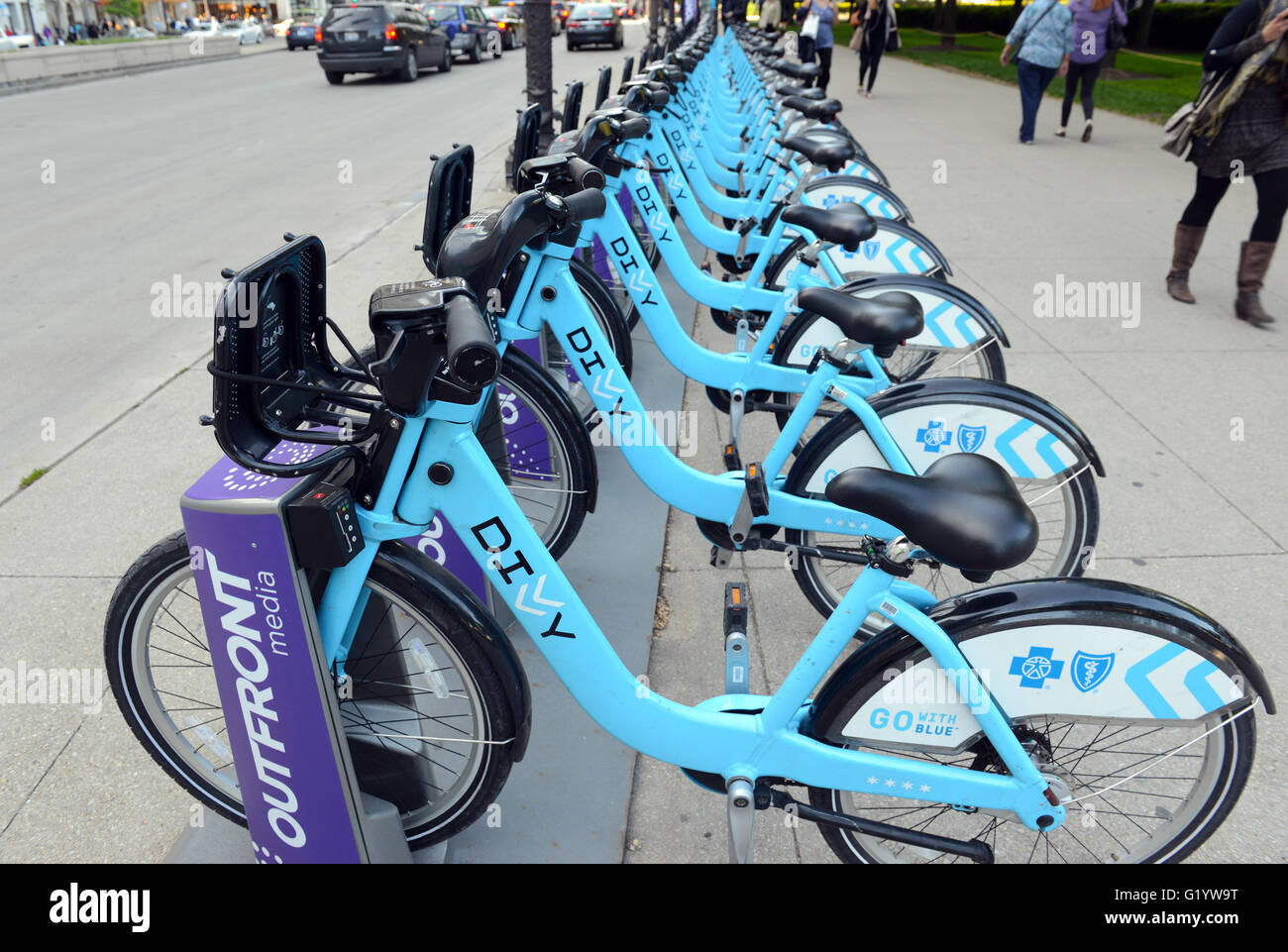 Divvy, a Bicycle share program in Chicago gives residents and tourists ...