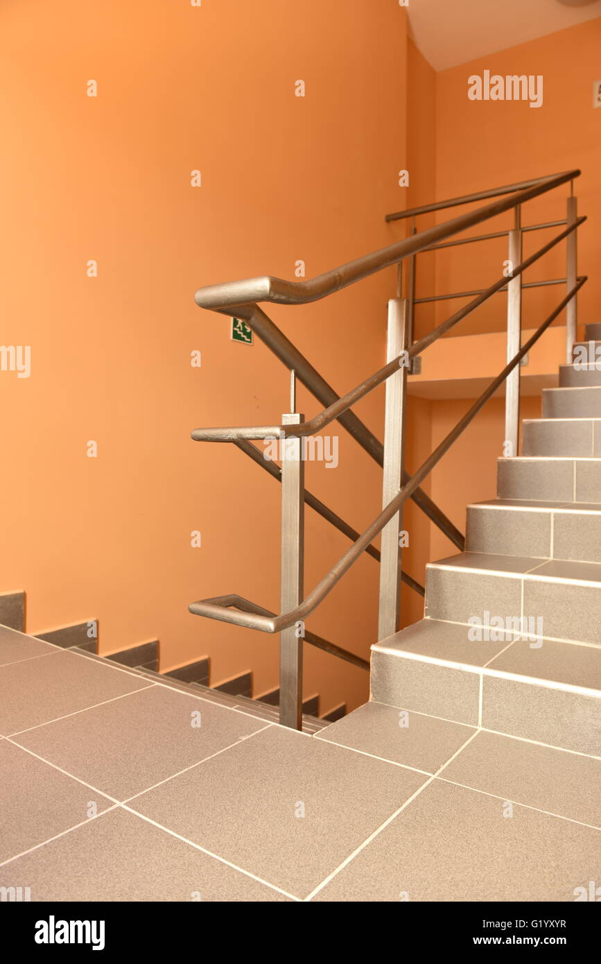 Side view of steps hi-res stock photography and images - Alamy