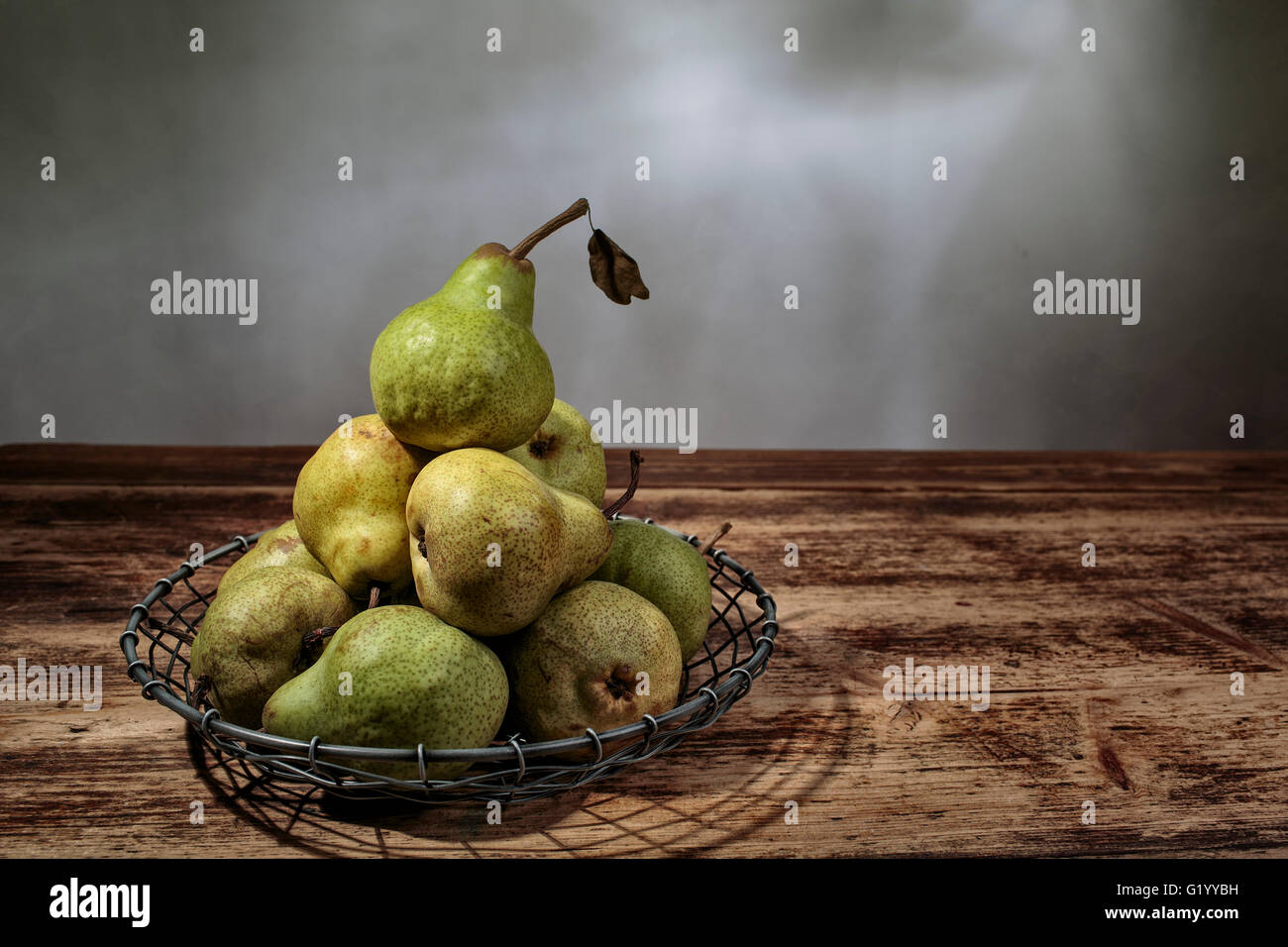 Vintage pears hi-res stock photography and images - Alamy
