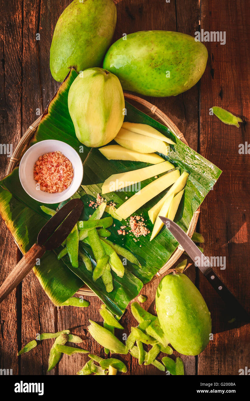 Green Mango With Salt And Pepper
