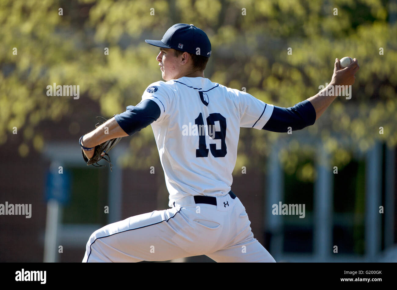 High school baseball hi-res stock photography and images - Alamy