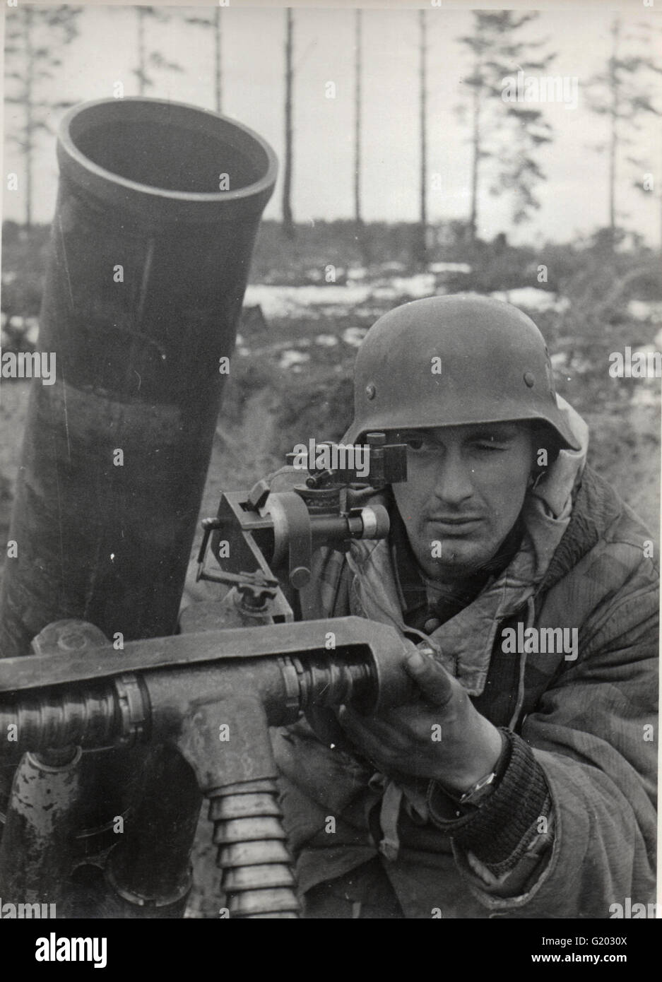 German Soldier sights 12cm Mortar in the Eastern Front 1944 Stock Photo ...