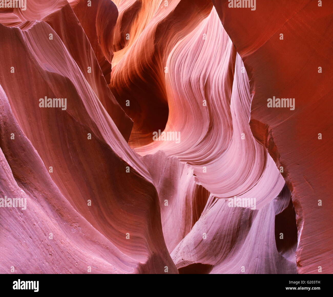 Antelope Canyon - Colorful slot canyon cave walls of Antelope Canyon ...