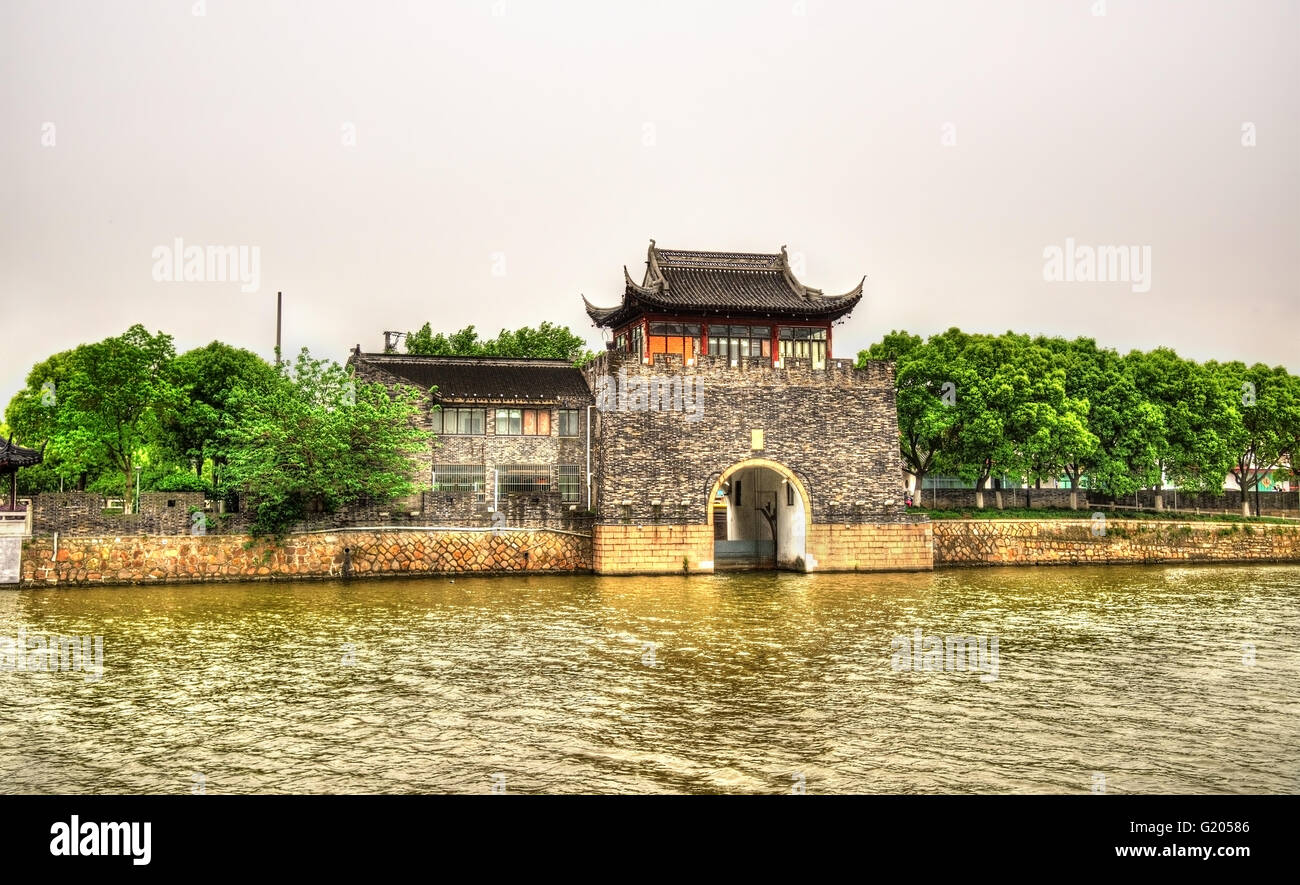 Suzhou ancient city gate hi-res stock photography and images - Alamy