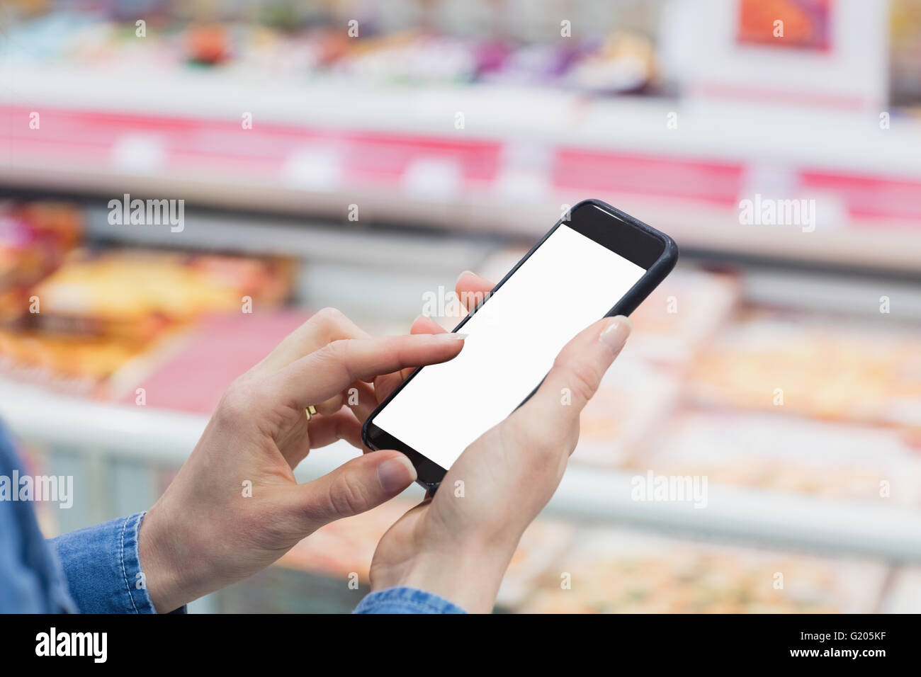 Hands using a smartphone Stock Photo - Alamy