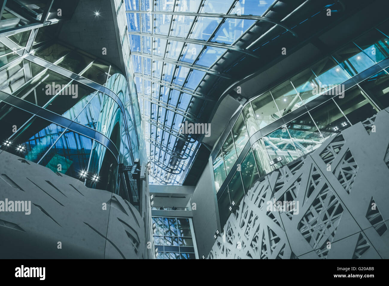 Modern Architecture in Milan Stock Photo - Alamy