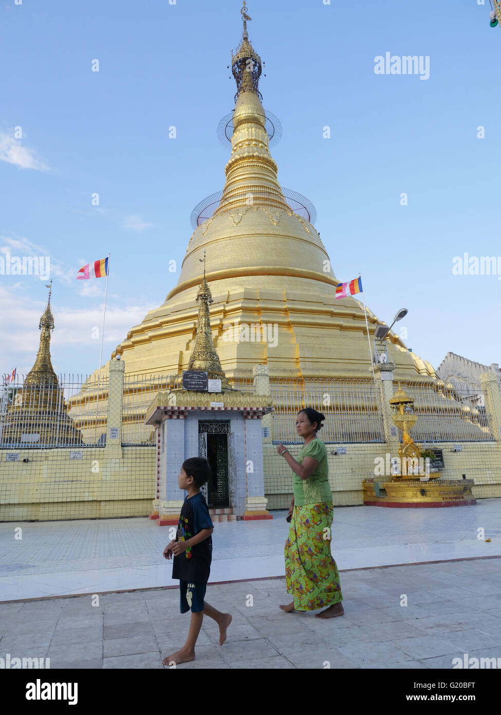 MYANMAR Botataung Paya, Buddhist Pagoda, Yangon Stock Photo - Alamy