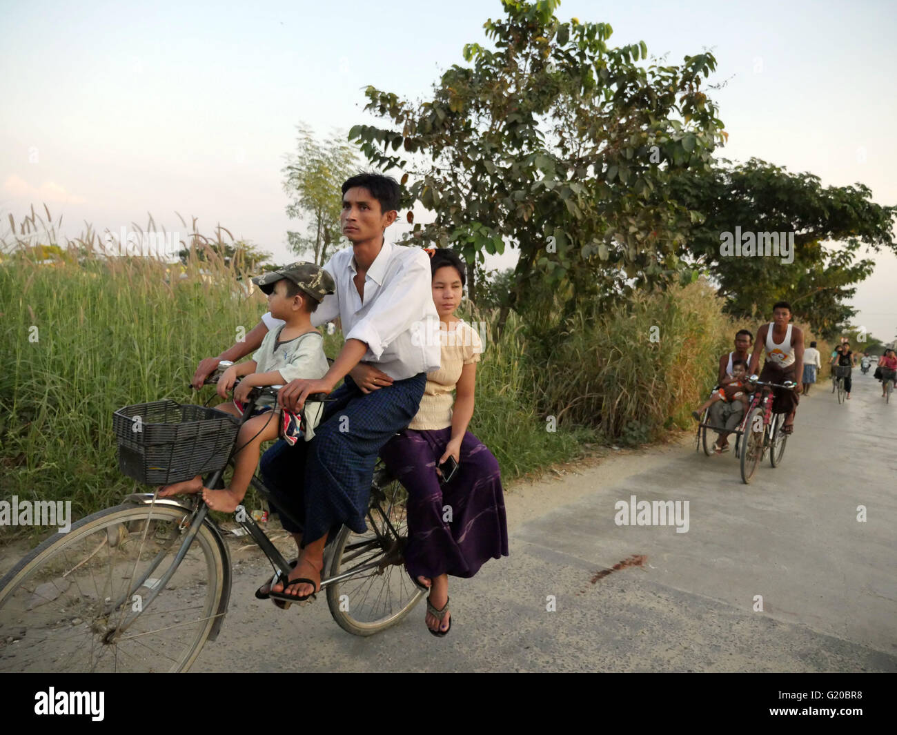 MYANMAR Street scenes in a village Stock Photo - Alamy