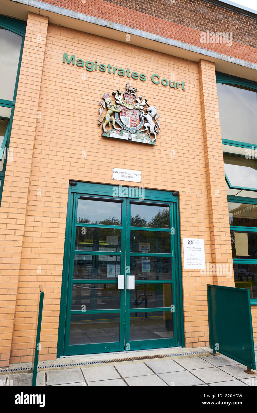 Swindon magistrates court courts justice hi-res stock photography and ...