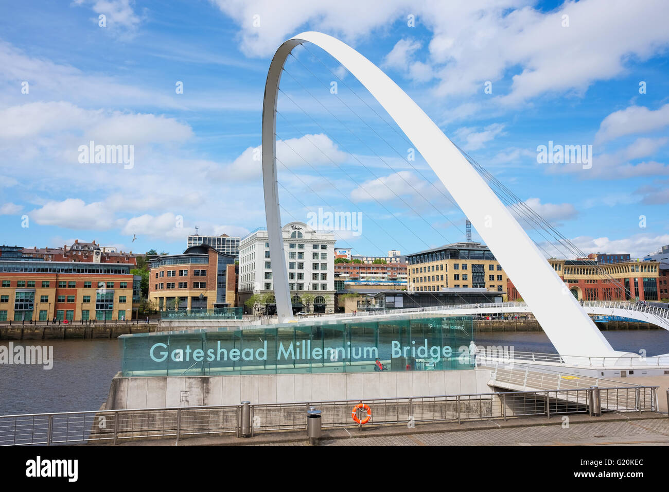 Gateshead Millennium Bridge, Gateshead, England Stock Photo - Alamy