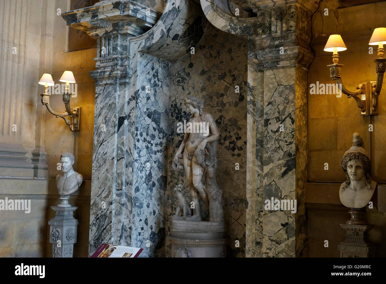 Castle howard interior hi-res stock photography and images - Alamy