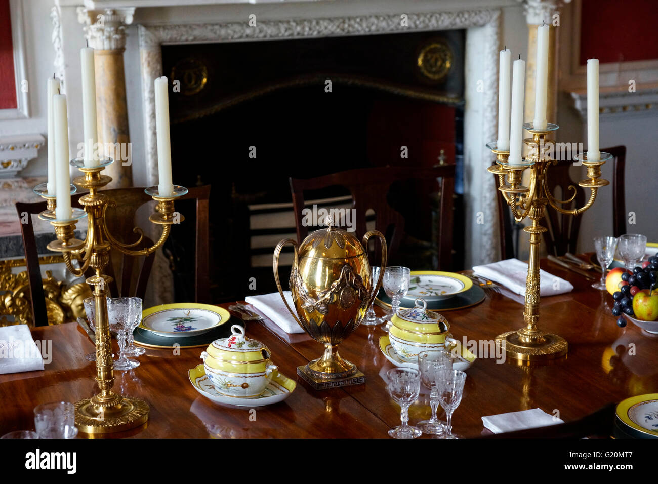 Castle howard interior hi-res stock photography and images - Alamy