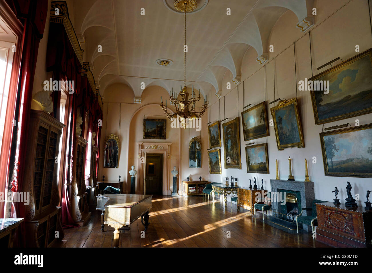 Castle howard interior hi-res stock photography and images - Alamy