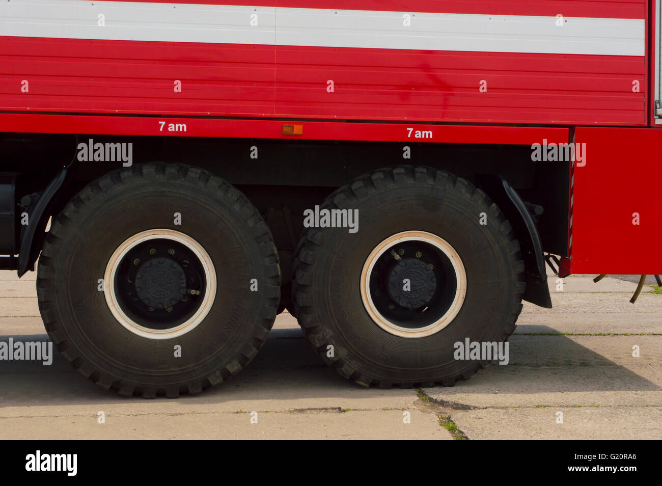 Car firefighting hi-res stock photography and images - Alamy