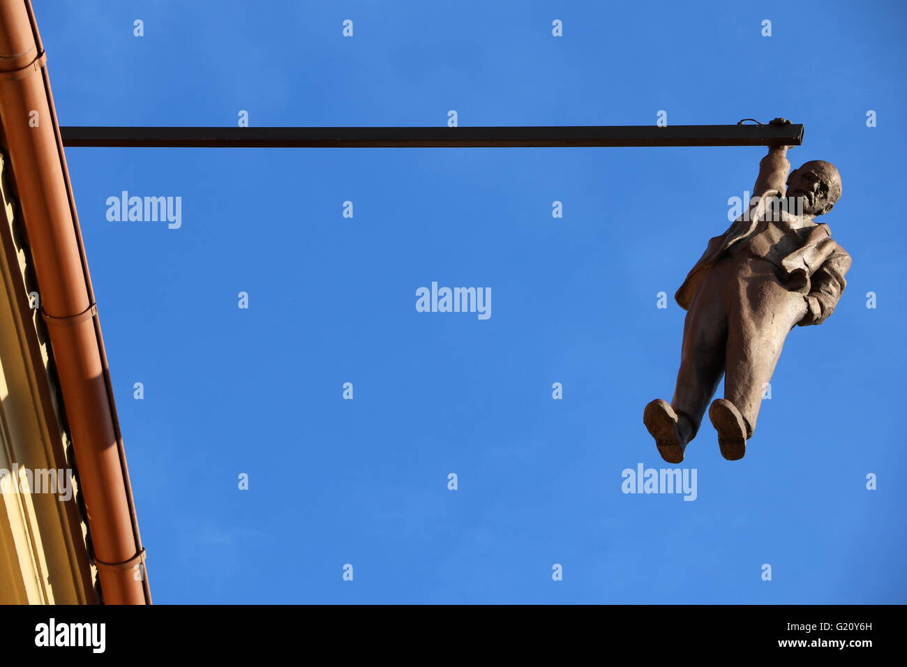 David cerny the hanging man sigmund freud hi-res stock photography and ...