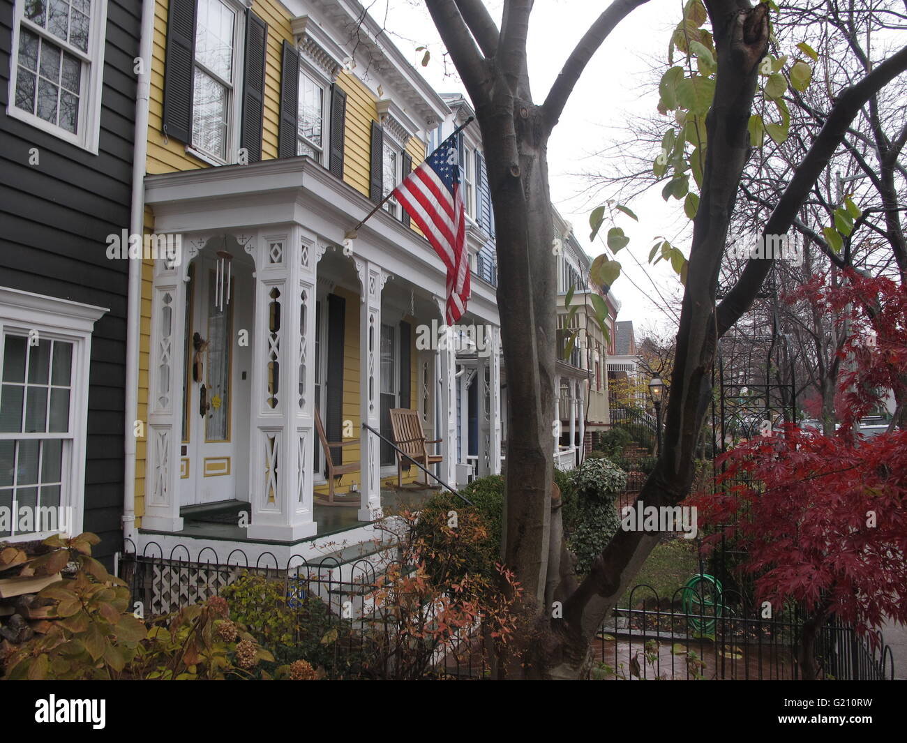 Washington DC, wooden residential houses built in Colonial Architecture ...