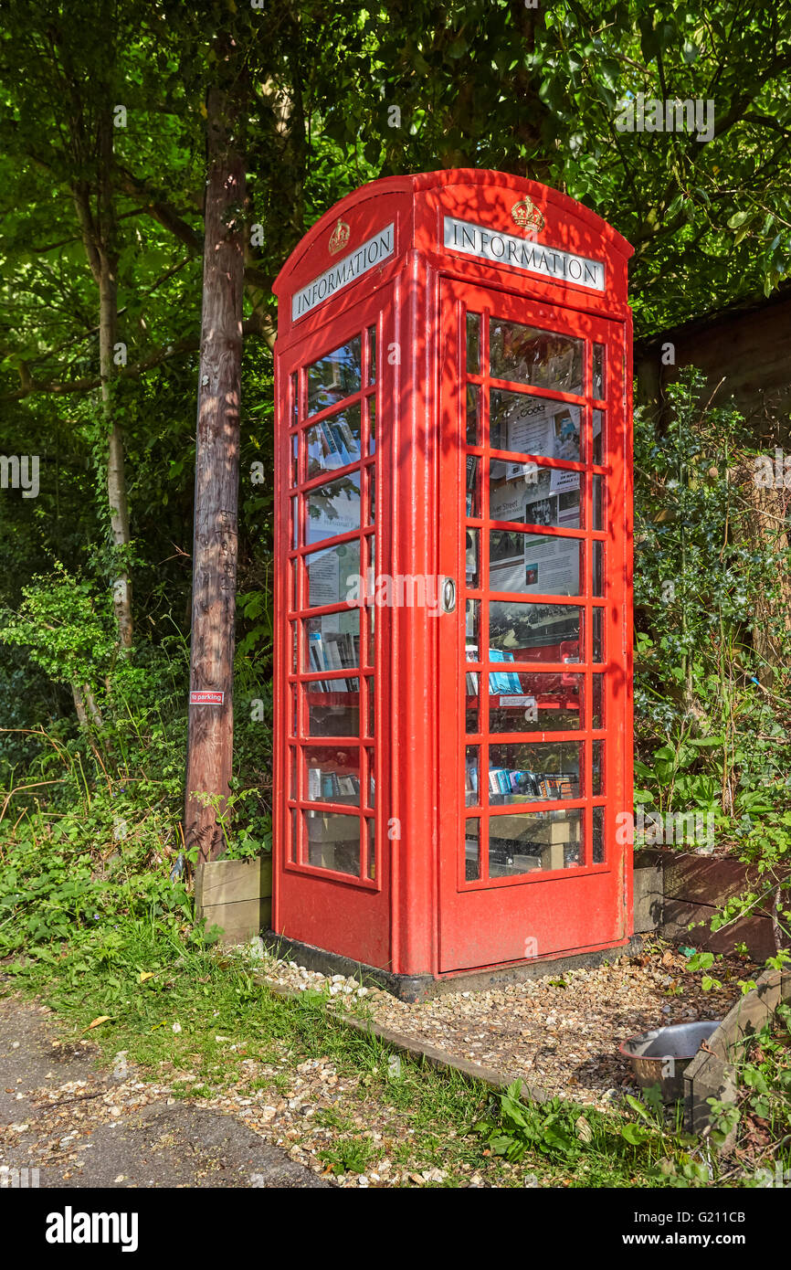 Uk telephone box hi-res stock photography and images - Alamy