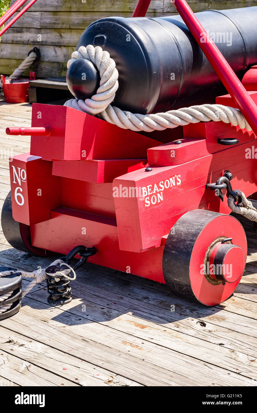 Fort blockhouse gun battery hi-res stock photography and images - Alamy