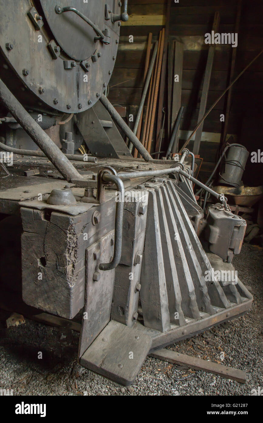 Close up of wooden grill on front of vintage locomotive engine Stock ...