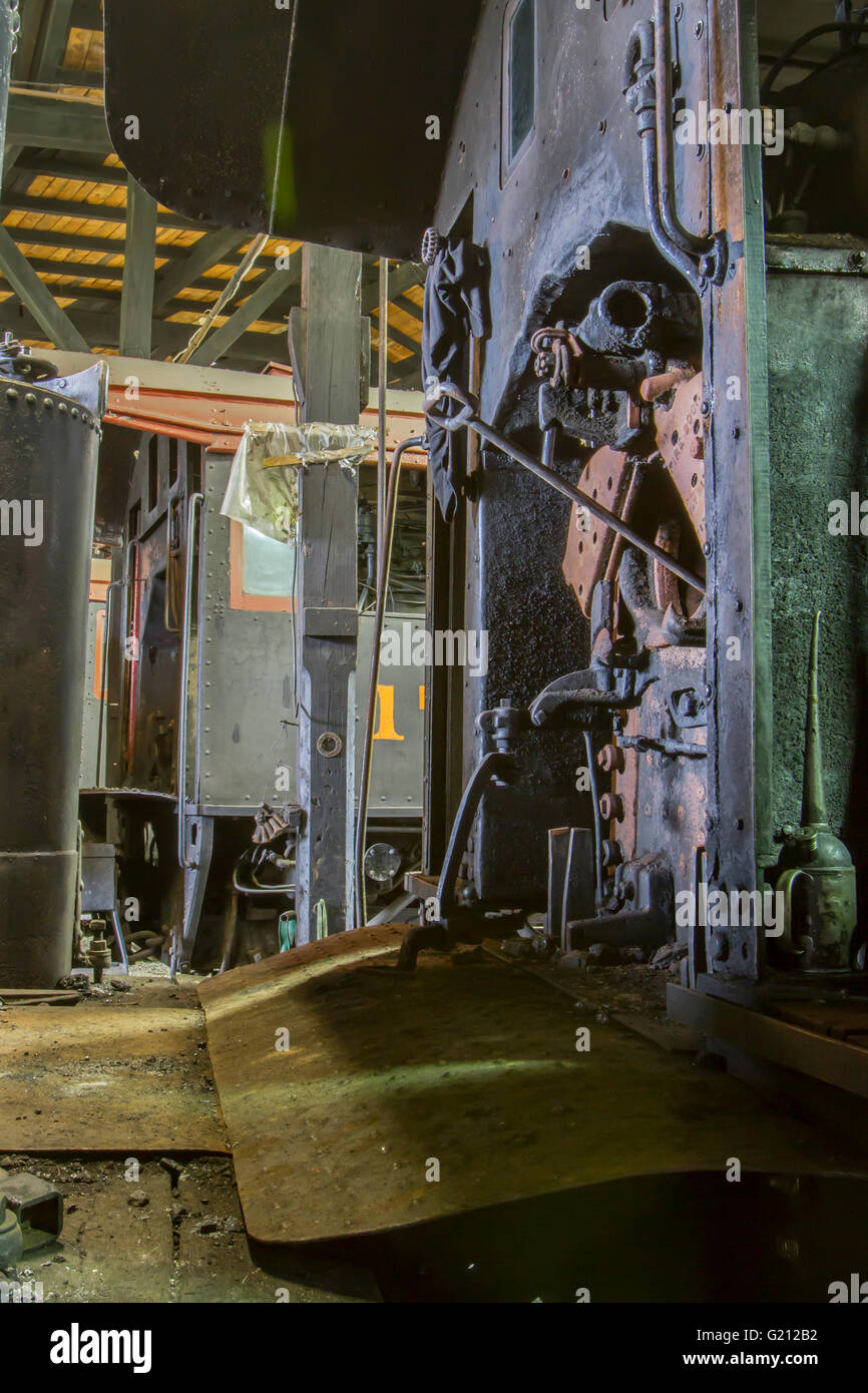Antique rail maintenance cars hi-res stock photography and images - Alamy