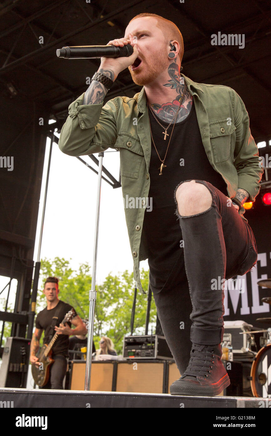Columbus, Ohio, USA. 20th May, 2016. Singer MATTY MULLINS of Memphis ...