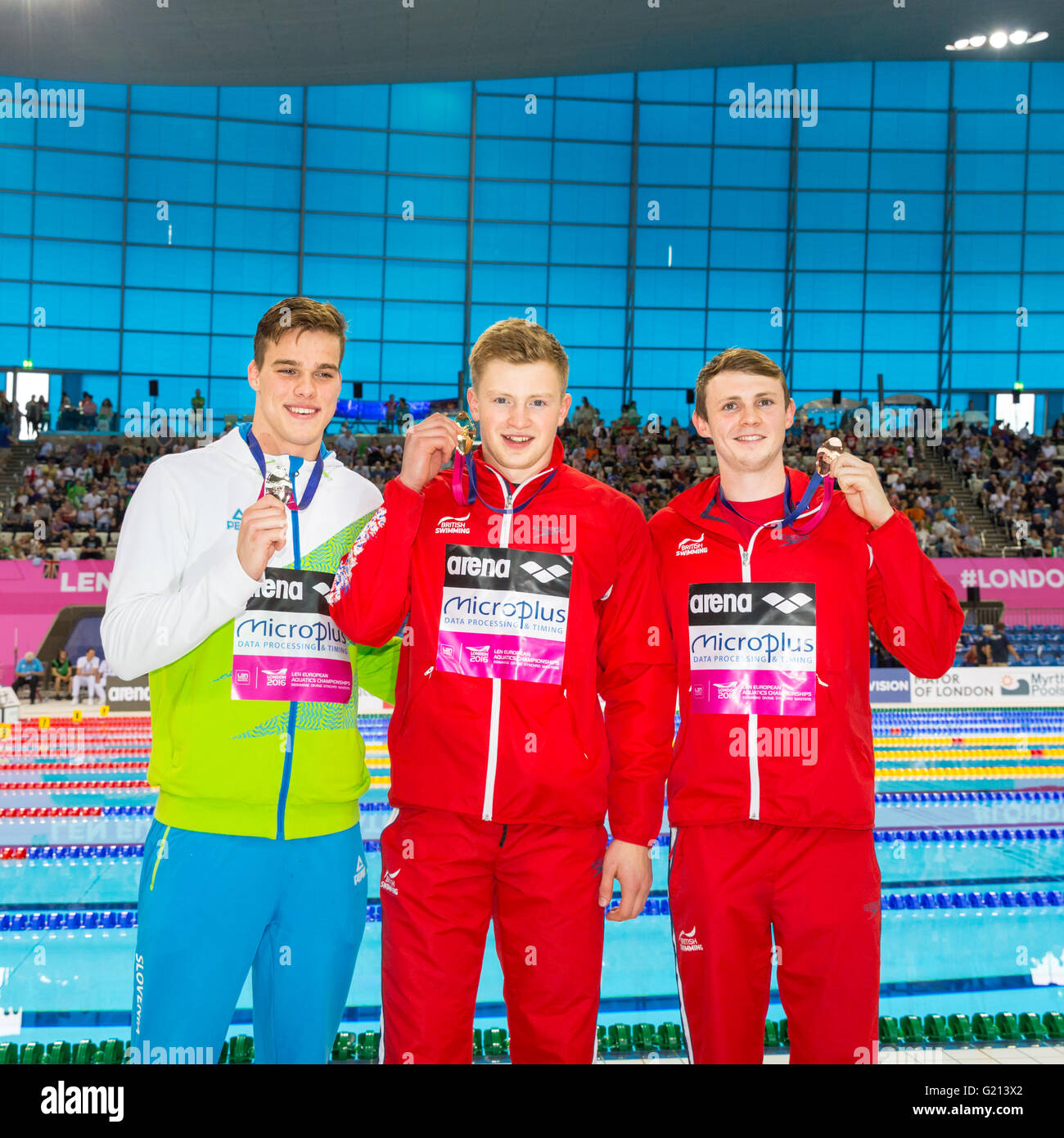 Swim swimming medal medals hi-res stock photography and images - Alamy