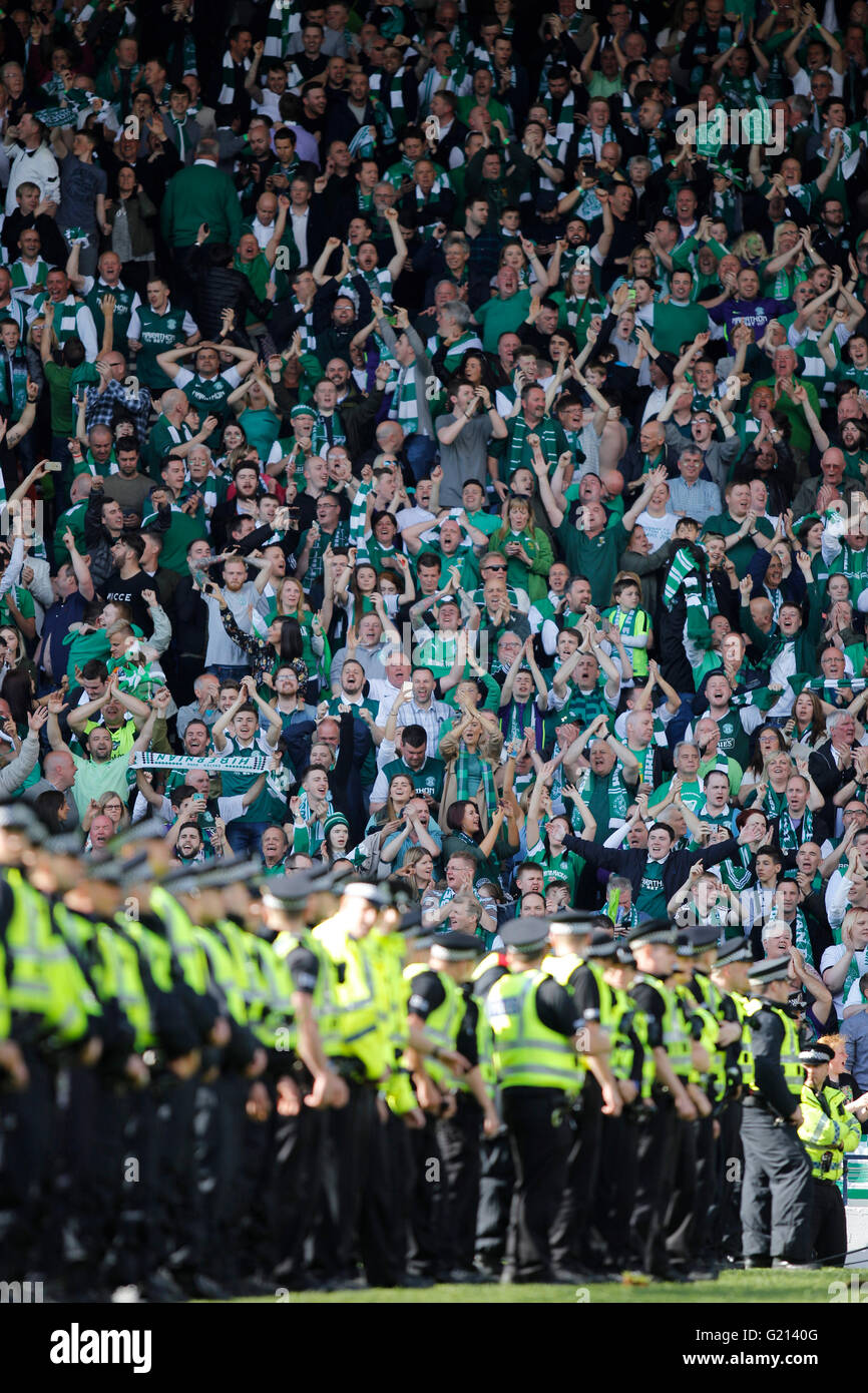 Scottish cup final fans police hi-res stock photography and images - Alamy