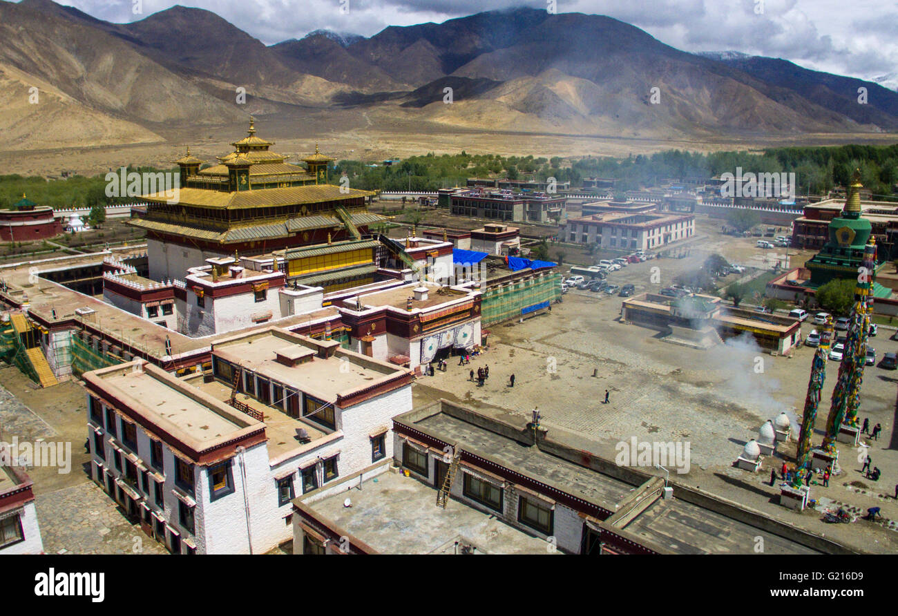 Tibet saga dawa festival hi-res stock photography and images - Alamy